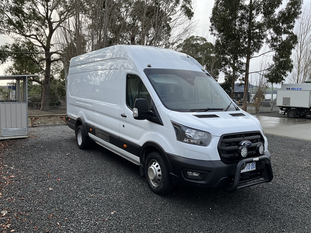 TRUCKS, VEHICLES and SHIPPING CONTAINERS ONLINE SALE - TVA